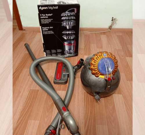 Пылесос Dyson