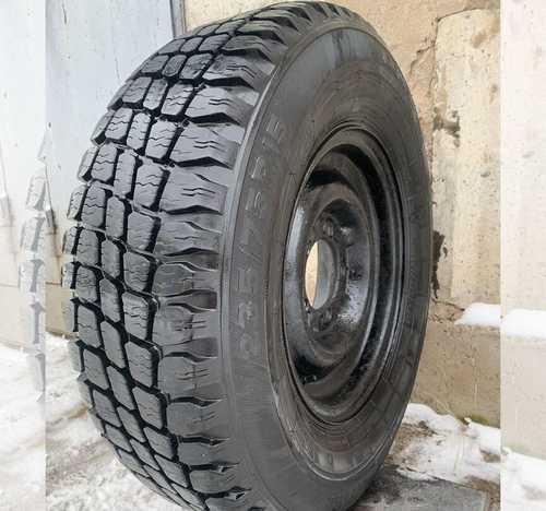 Колесо УАЗ R15 235/75 voltyre