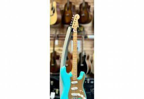 Squier 40th Anniversary Stratocaster, Vintage Edit