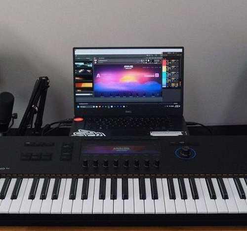 Native Instruments Komplete Kontrol S49 (Код A549)