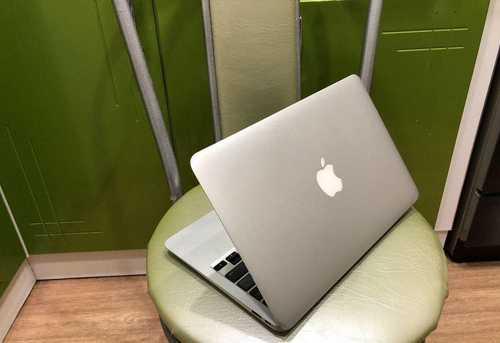 MacBook Air Core i5-2467M