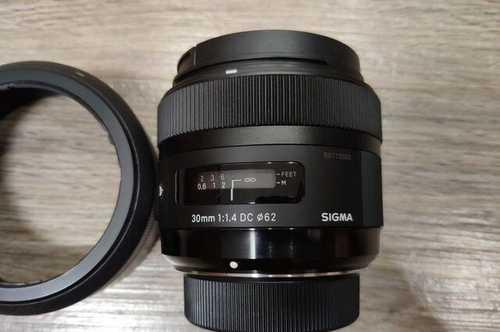 Sigma 30mm f/1.4 ART HSM Nikon F