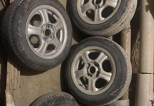 Hankook AH11 175/65 R14
