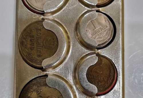 Монетница СССР с монетками