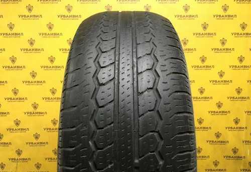 Roadstone Classe Premiere CP521 225/65 R16 104T