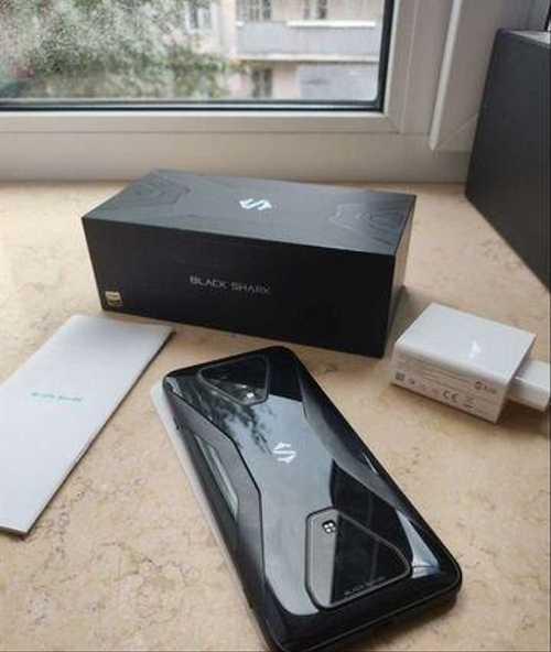 Телефон Xiaomi Black Shark 3