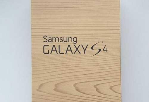 Коробка от Samsung Galaxy S4