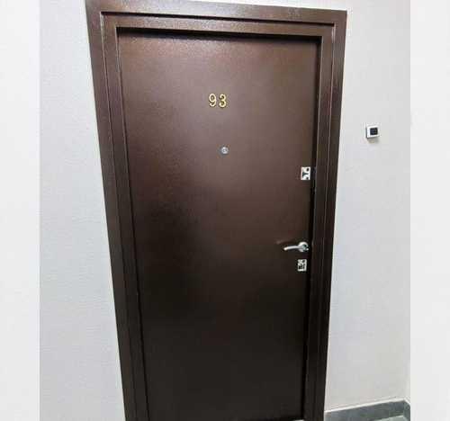 Дверь входная металлическая 90
