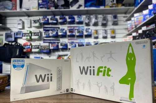 Комплект Nintendo Wii + Wii Fit Plus + Подарки
