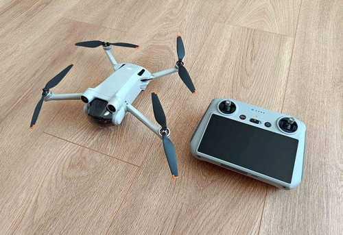 Квадрокоптер DJI Mini 3 Pro