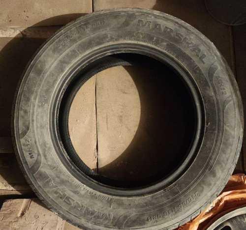 Marshal MH12 215/65 R16 98H