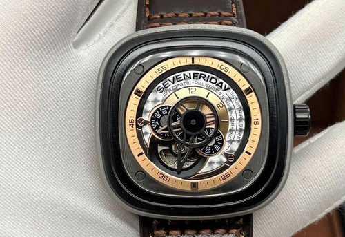 Часы SevenFriday