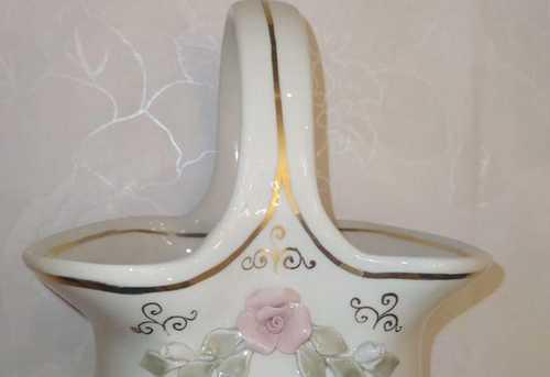 Конфетница Кисловодский фарфор вазочка с лепниной