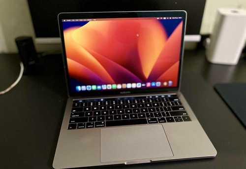MacBook Pro a1706 i7/16 ram