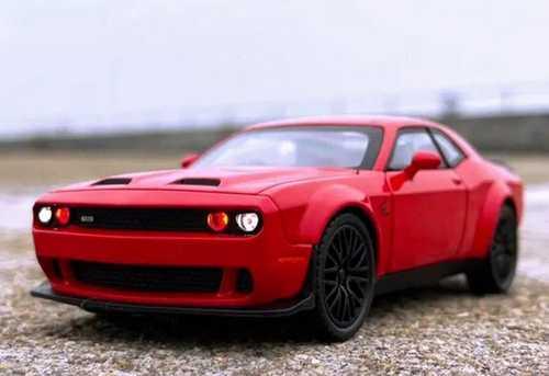 Модель авто Dodge challenger 1:32