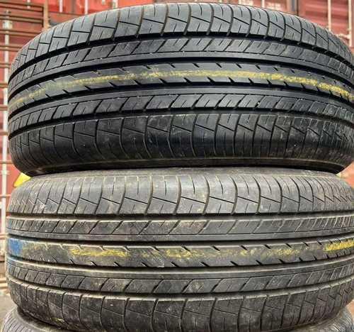 Yokohama dB Decibel E70B 215/55 R17