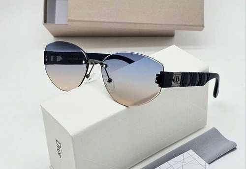 Солнцезащитные очки Dior женские