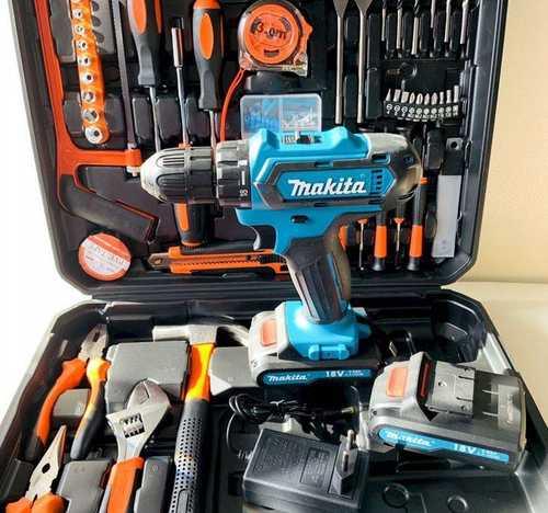 Шуруповерт 18V Makita с большим набором инструмент