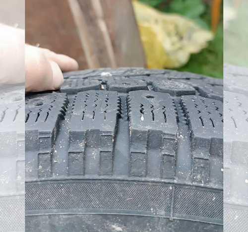 Yokohama IceGuard Stud IG65 195/65 R15