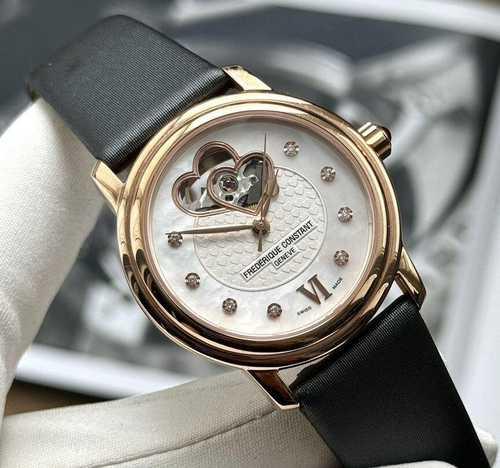 Женские Frederique Constant Double Heart Beat