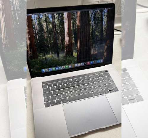 Macbook pro 15 2019 Core i9 16/512