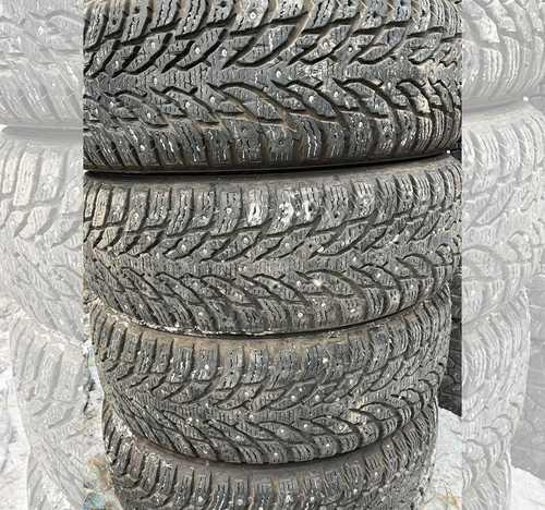 Nokian Tyres Hakkapeliitta 9 SUV 225/65 R17 106T