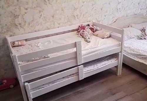 Кровать для двоих детей двухъярусная Матрёшка