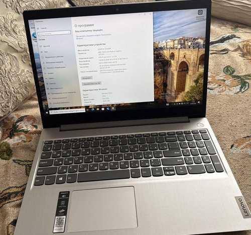 Lenovo IdeaPad 3