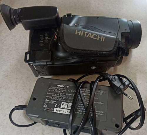 Видеокамера Hitachi VM-e358e