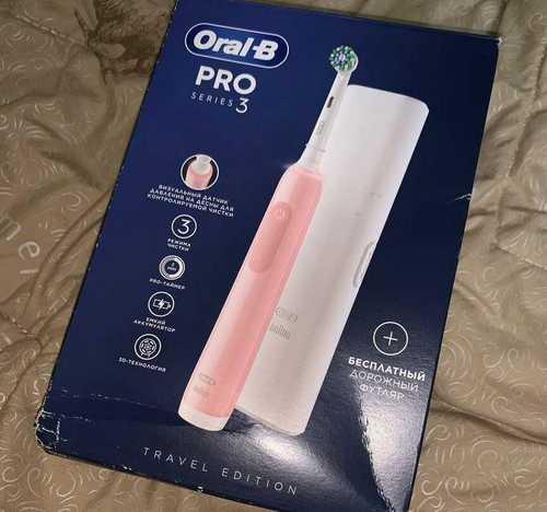 Электрическая зубная щетка oral-B Pro 3 3500