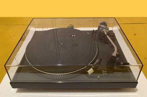 Проигрыватель винила Technics SL-1900