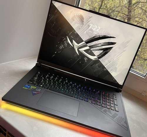 Игровой ноутбук Asus ROG Strix G18 G814JV-N5050