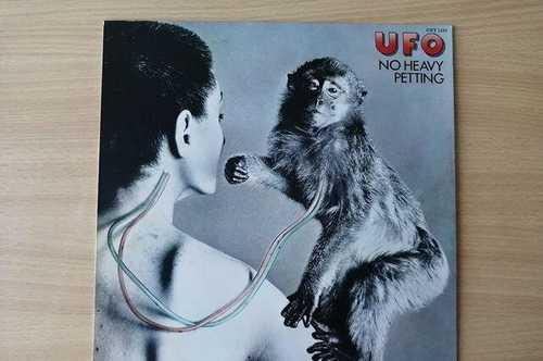 LP UFO "No Heavy Petting" (Japan) 1976 NM