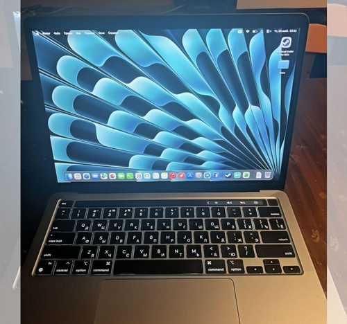 MacBook Pro 13 (2020), 256 ГБ, Core i7, 1.7 ГГц, RAM 16 ГБ, Intel Iris Plus Graphics 645