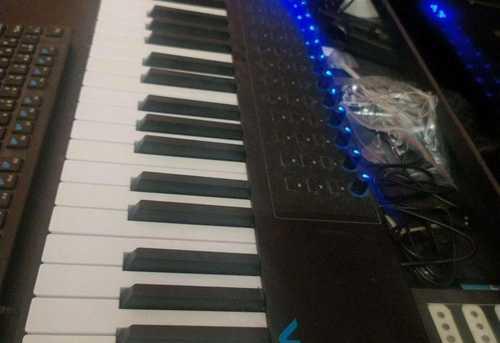 Alesis vi49 миди клавиатура