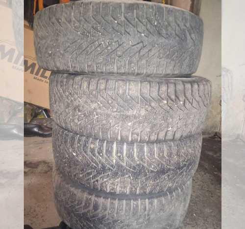 Amtel NordMaster Evo 215/65 R16