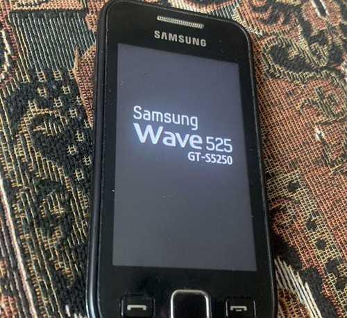 Телефон Samsung Wave 525