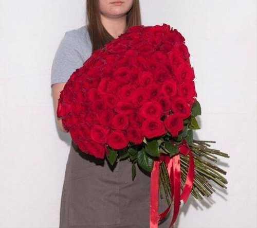 Букет Москва роза красная 101 шт