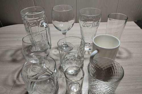 Стеклянные бокалы и стаканы