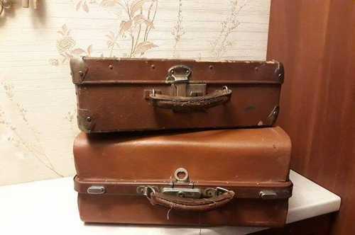 Старый чемодан и саквояж доктора