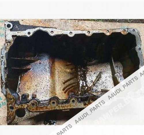 Поддон Audi A4 Бензин 06B103603AS