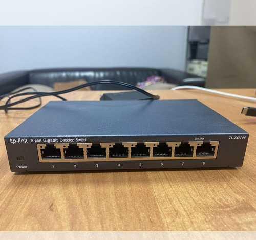 Коммутатор TP-Link TL-SG108