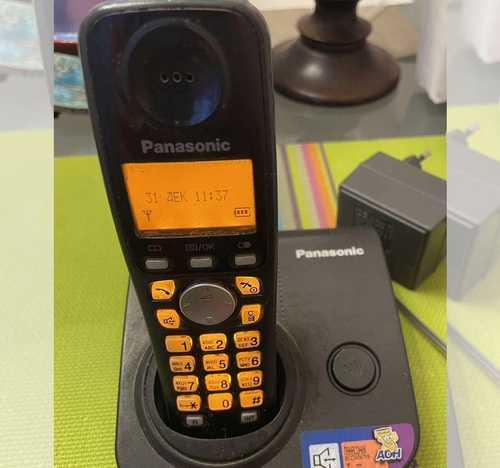 Dect телефон Panasonic KX-TG7205RU