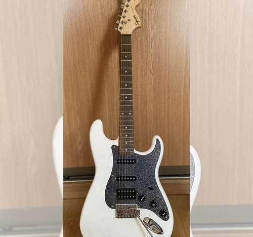 Fender Squier Affinity Stratocaster Olympic White