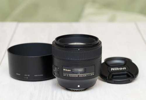 Nikon AF-S 85 mm, f1,8