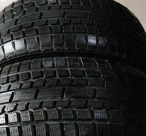 Yokohama Ice Guard IG20 215/55 R17 94Q