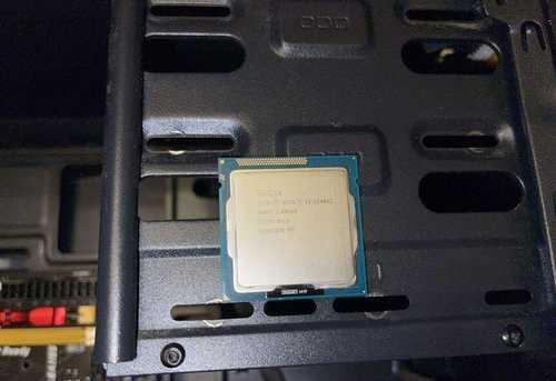 Intel Xeon E3 1240 v2