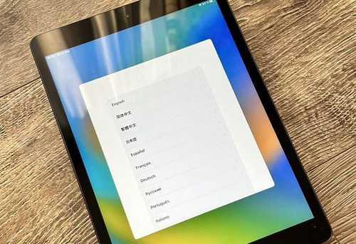 iPad 8 2020 10.2” 32GB Wi-Fi заблокированный