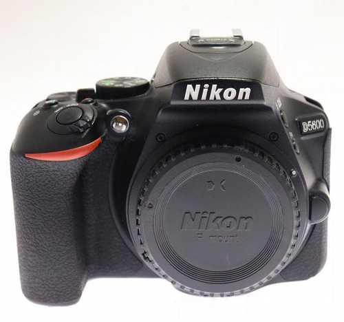 Фотоаппарат Nikon D5600 body