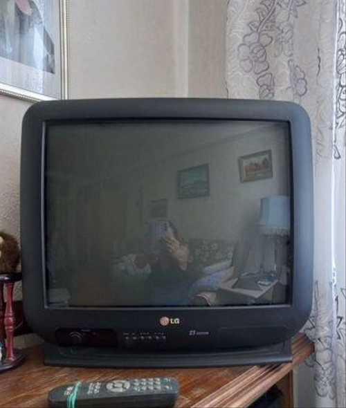 Телевизор LG (нерабочий)